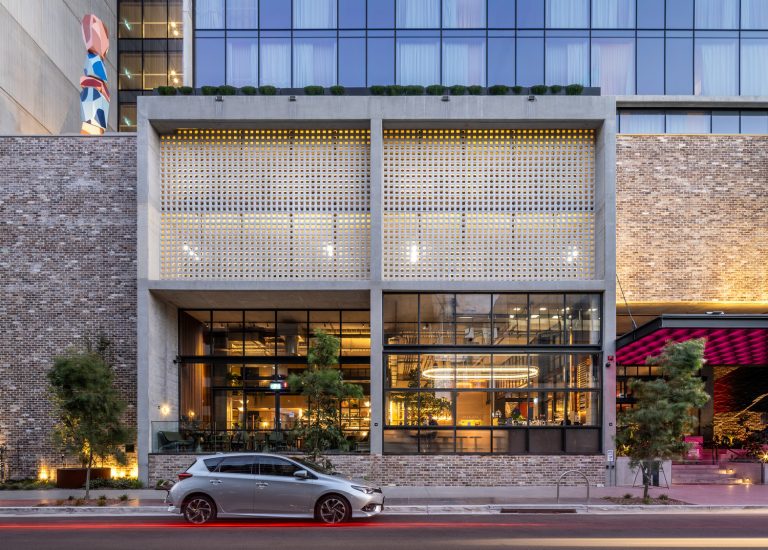 Moxy Sydney Airport Hotel - GroupGSA