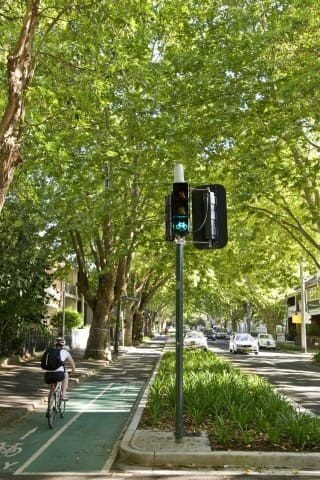 Cycleway Design: key considerations for mobilising our cities. - GroupGSA